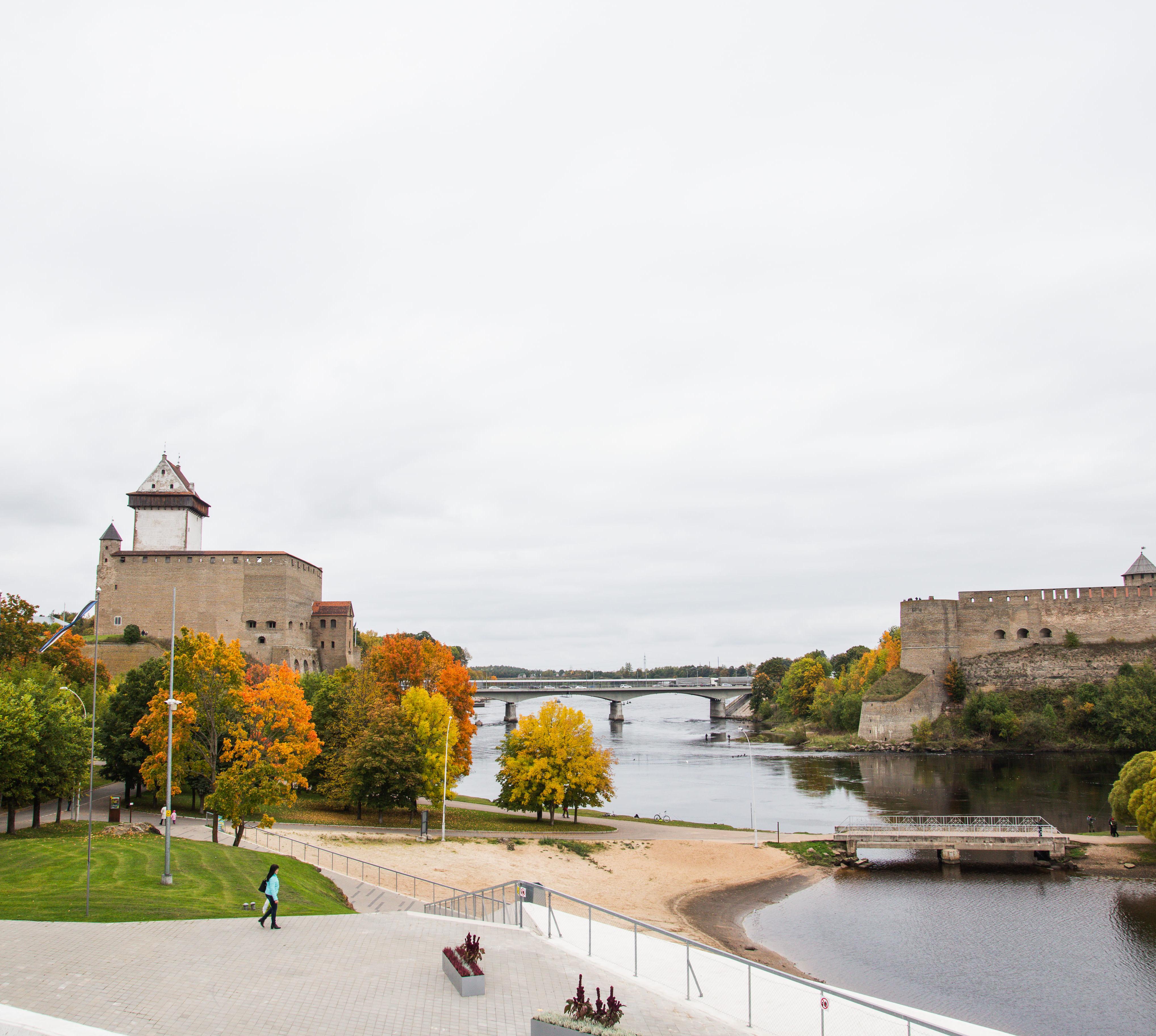 Narwa: Der Online-Reiseführer von MARCO POLO